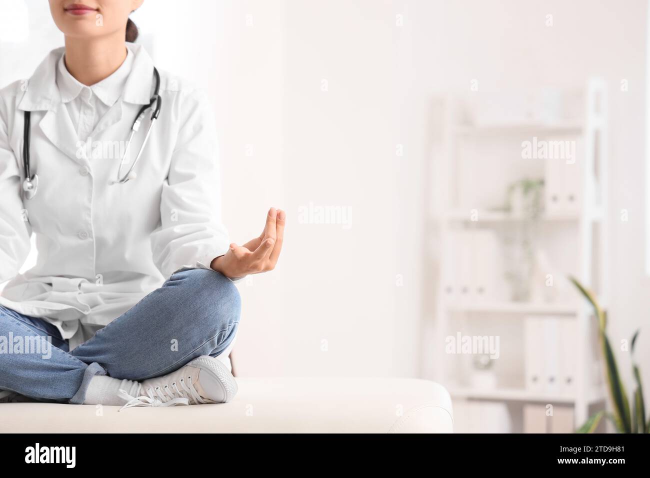 Doctor meditating hi-res stock photography and images - Alamy