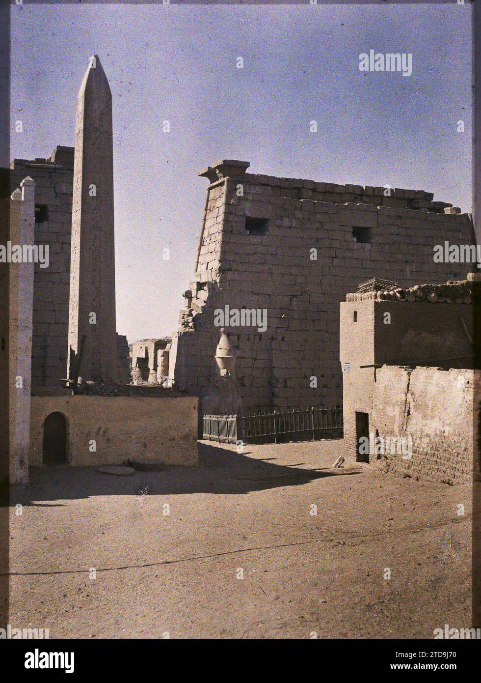 Louqsor, Egypt, Africa Southwest entrance to the Temple of Amun, left ...