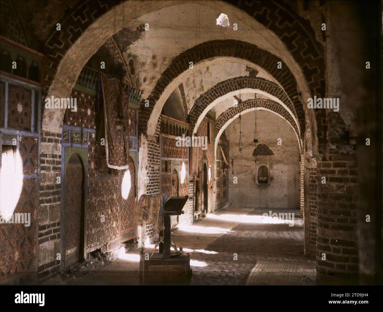 Beni mansour coptic church hi-res stock photography and images - Alamy
