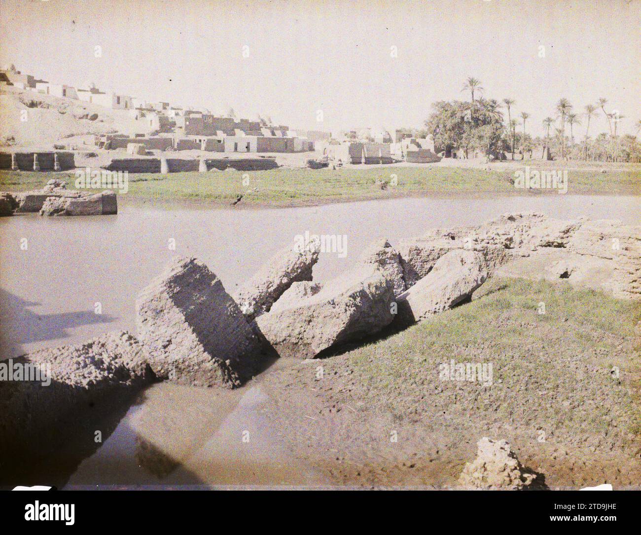 Assiut cemetery closer hi-res stock photography and images - Alamy
