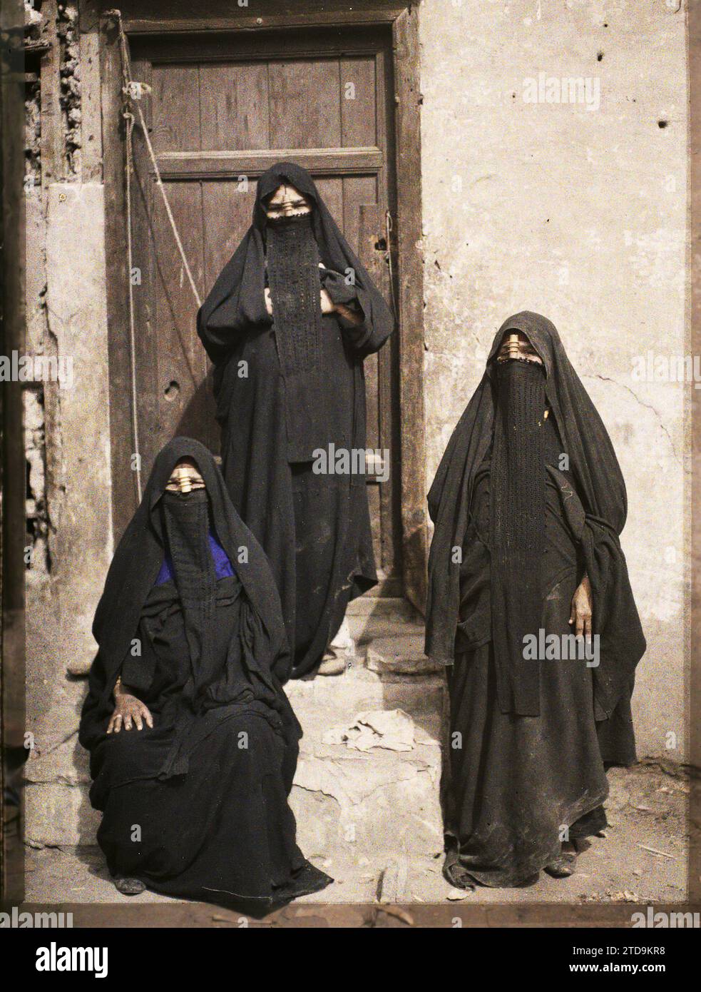 Cairo, Egypt, Africa Three Arab women wearing veils, Human beings ...