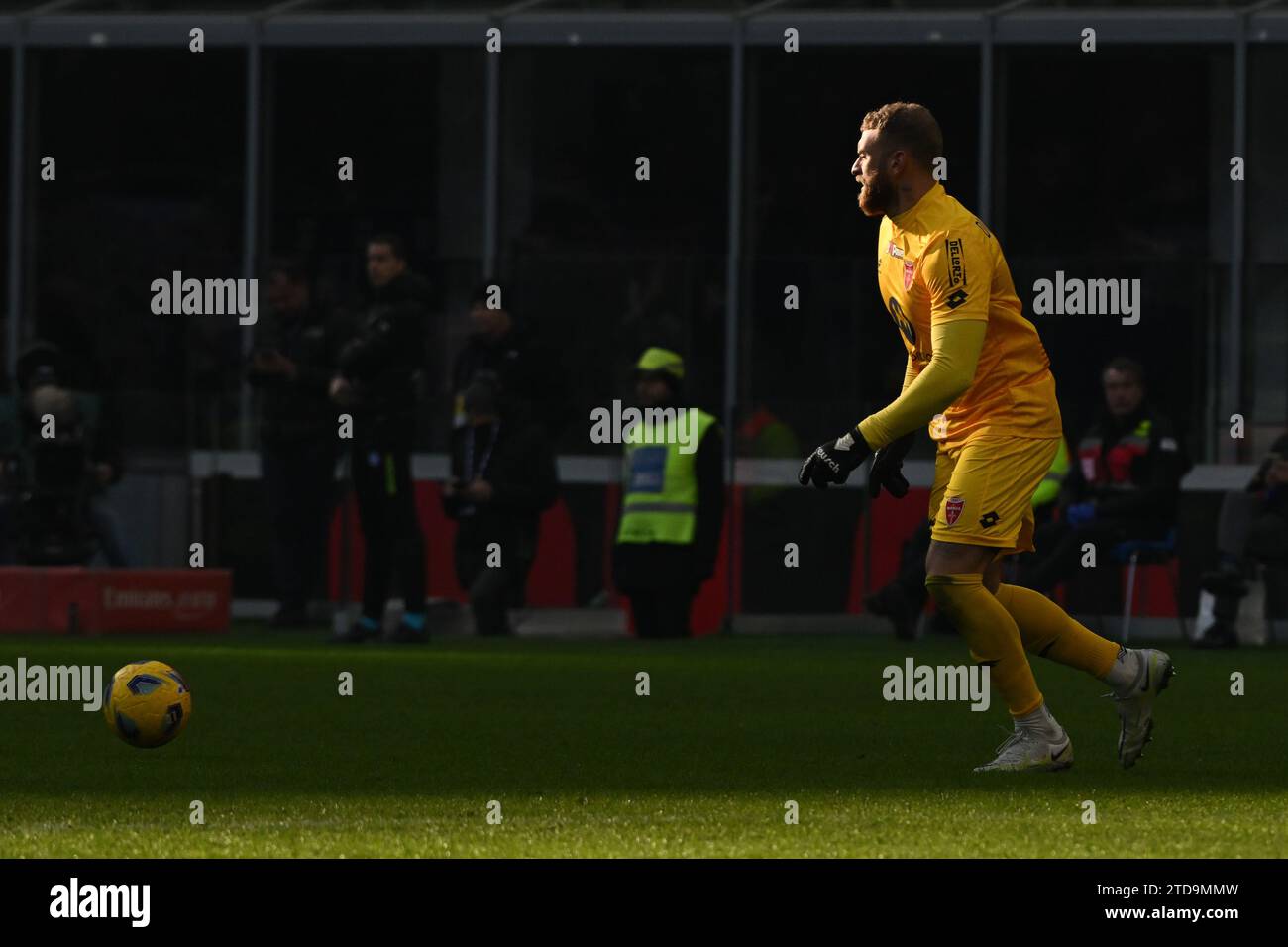 Michele Di Gregorio of AC Monza during the Italian Serie A football ...