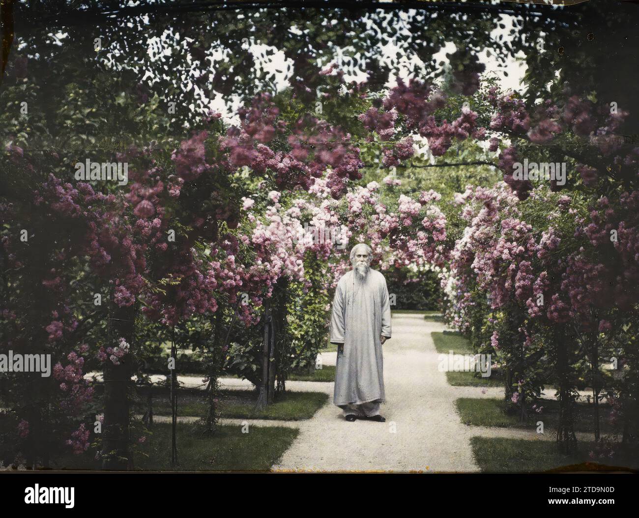 France rabindranath tagore hi-res stock photography and images - Alamy