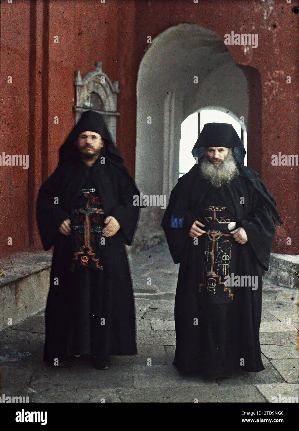 Mortuary aprons hi-res stock photography and images - Alamy