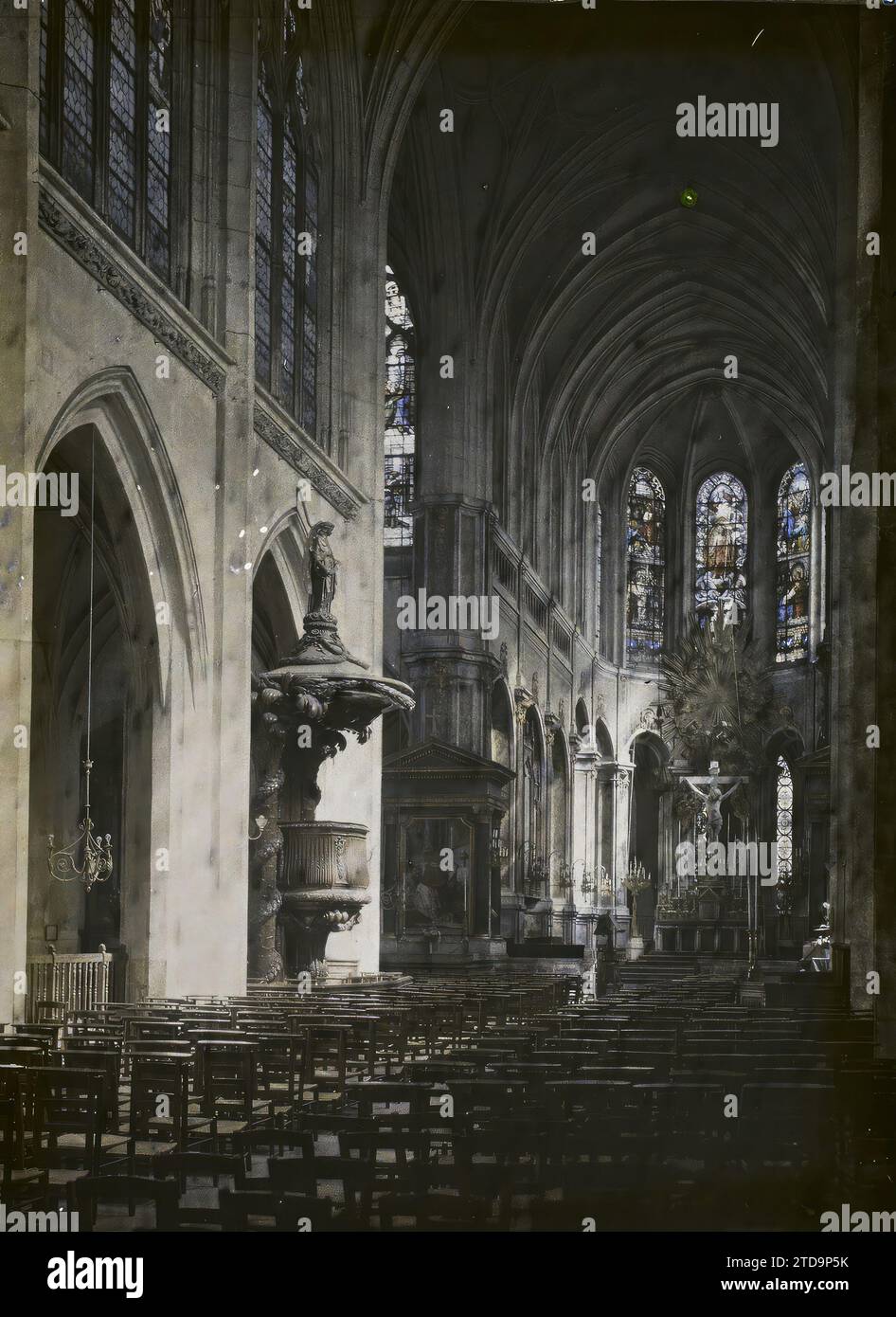 St merri church interior overview hi-res stock photography and images ...