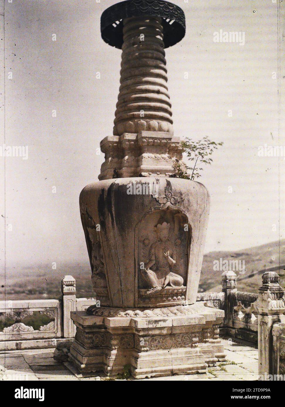 Beijing, China Xiangshan ('Fragrant Mountains'), Religion, Art, Habitat ...
