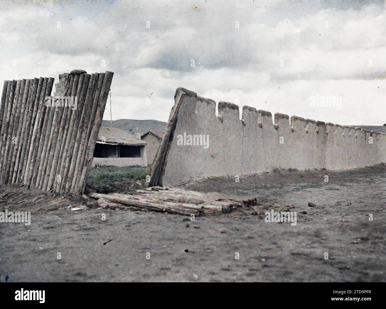 Ourga, Mongolia The abandoned fort of the Manchu guard, HD, Habitat ...