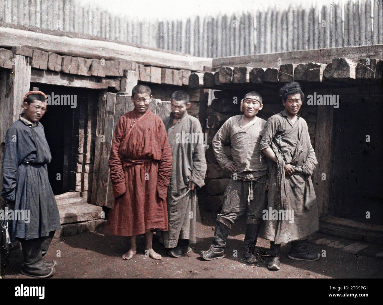 Ourga, Mongolia Guards, prisoners among whom perhaps a young lama near ...