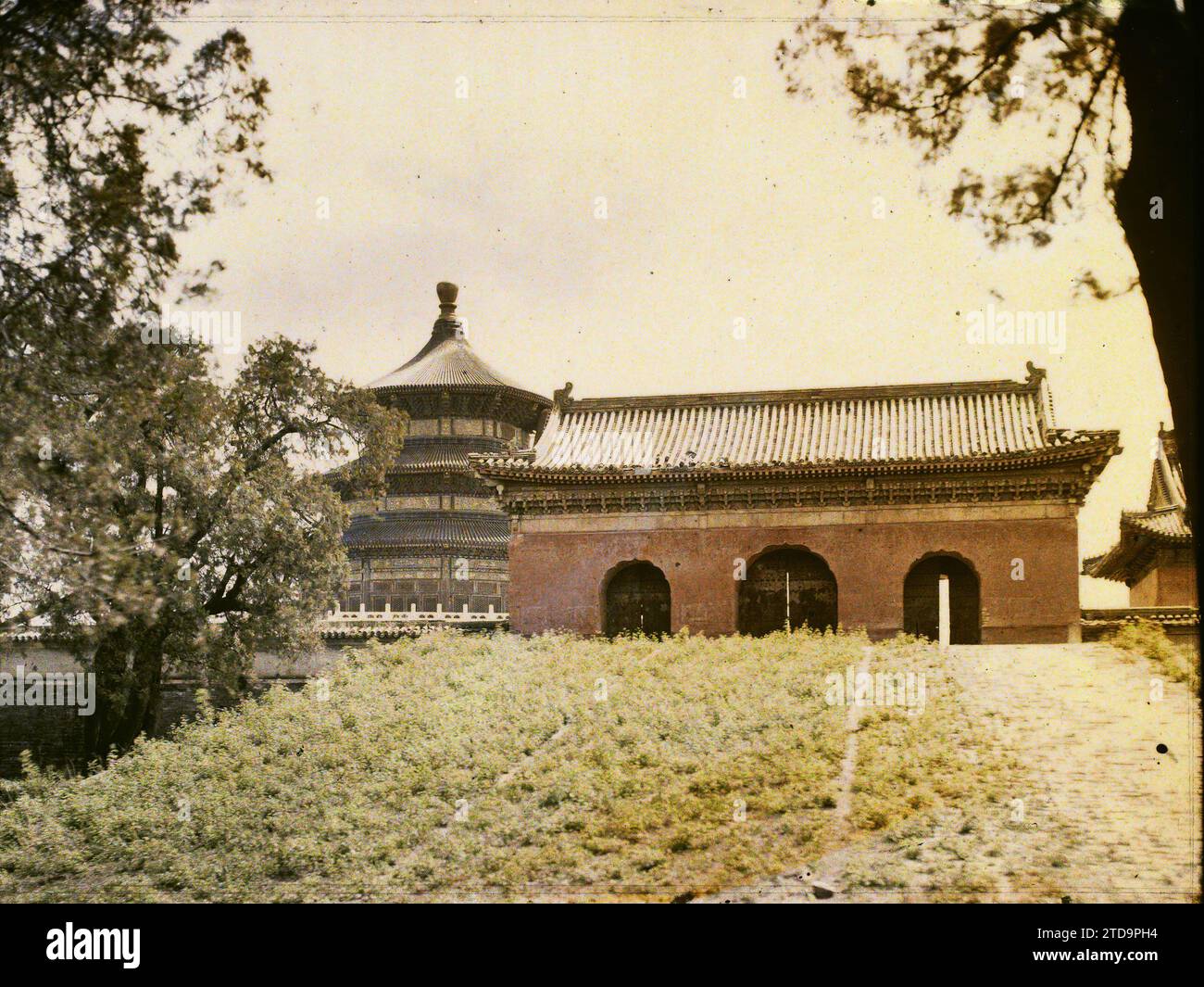 Temple fortified architecture door religious architecture habitat ...