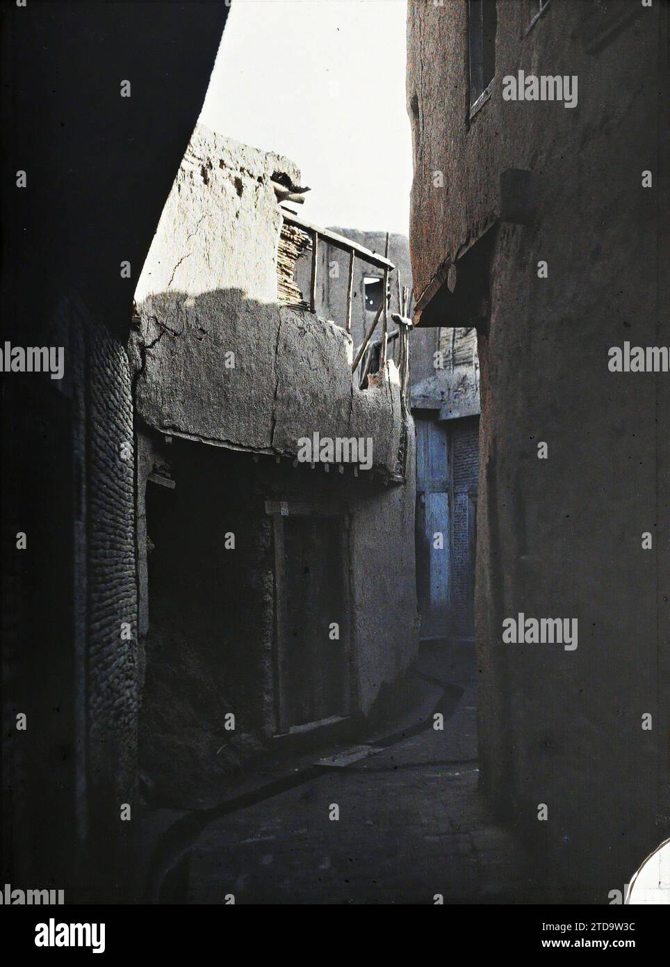 Peshawar, India (current Pakistan) A street, Housing, Architecture ...