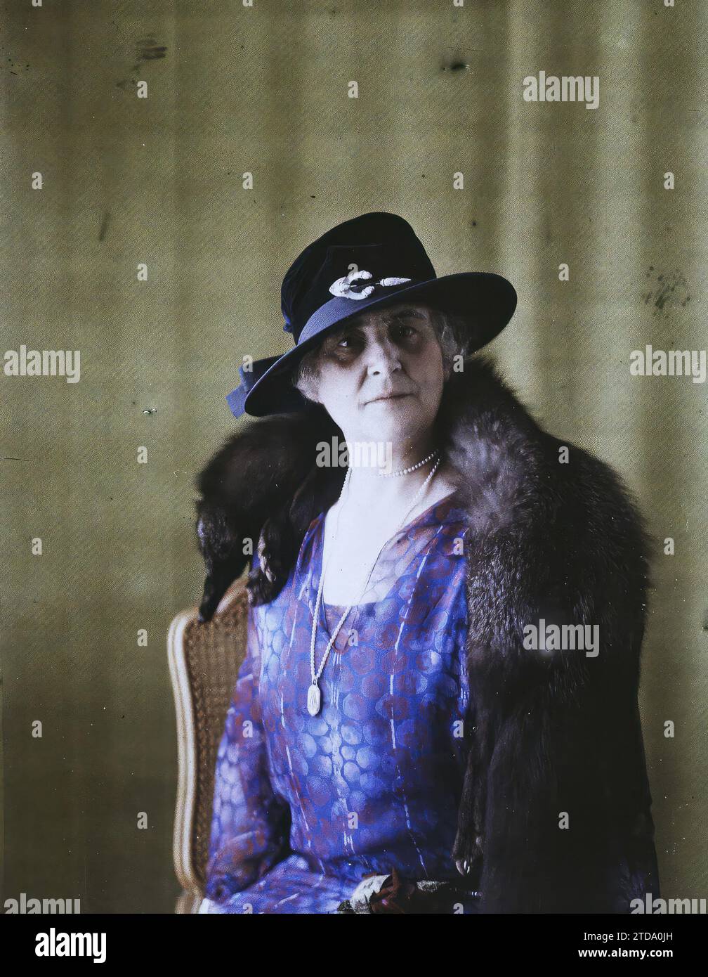 Miss anne hi-res stock photography and images - Alamy