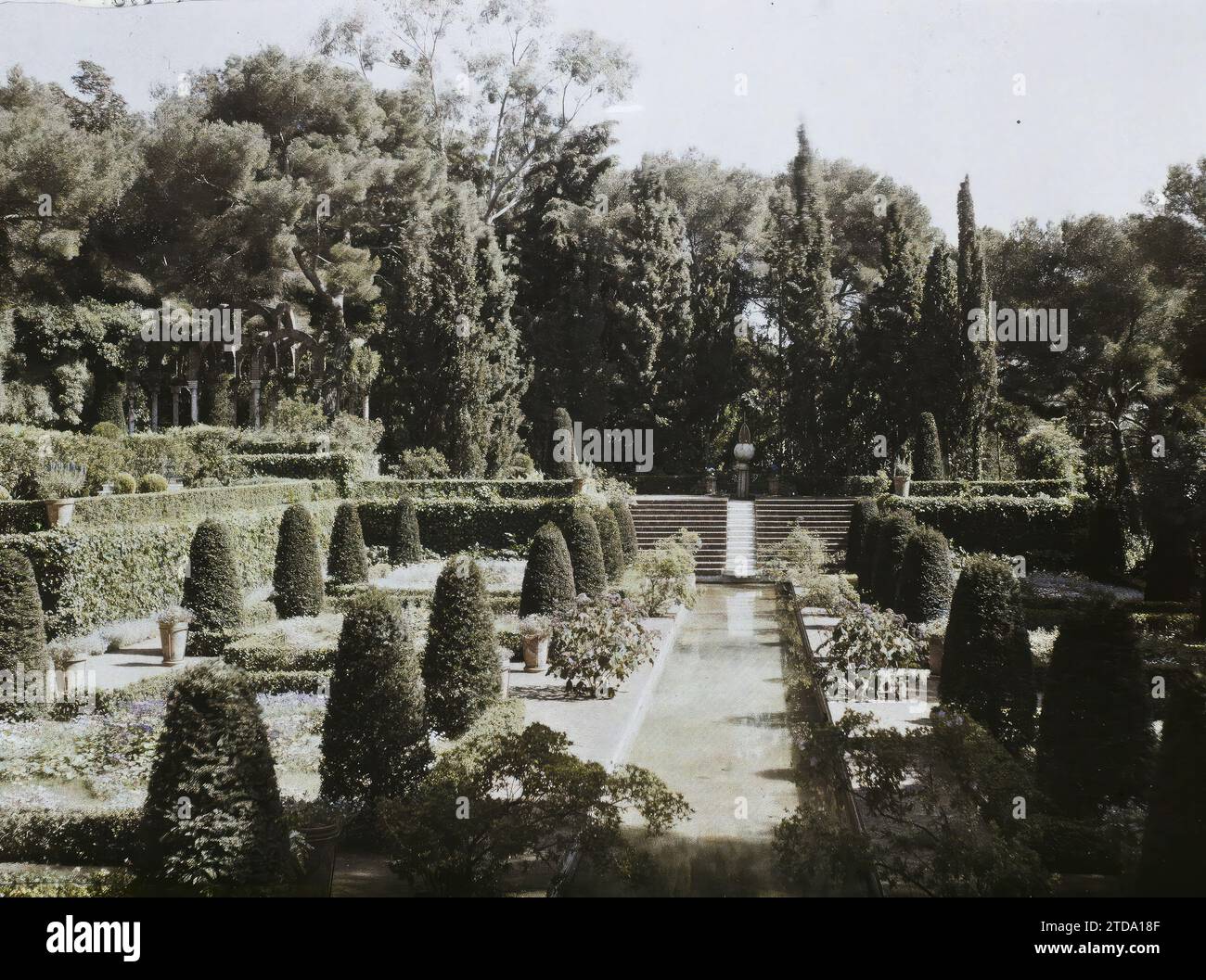 Cap Martin, France Sculpted building, near the Persian garden of the ...