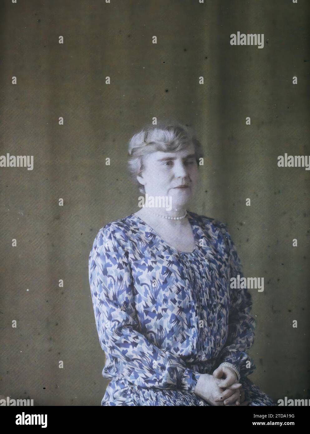 Mme suser hi-res stock photography and images - Alamy