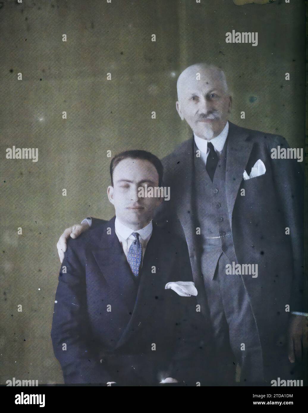 Mr leon weill hi-res stock photography and images - Alamy