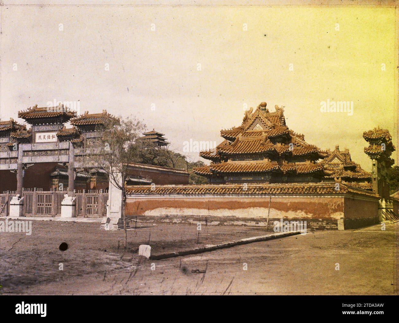 Taoism temple portico religious architecture religion habitat ...