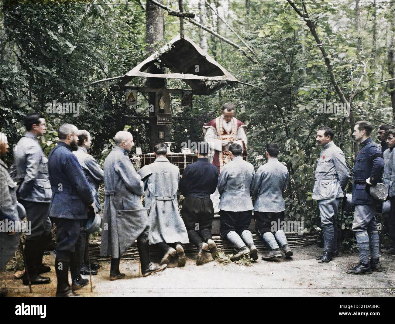 First communion altar hi-res stock photography and images - Alamy
