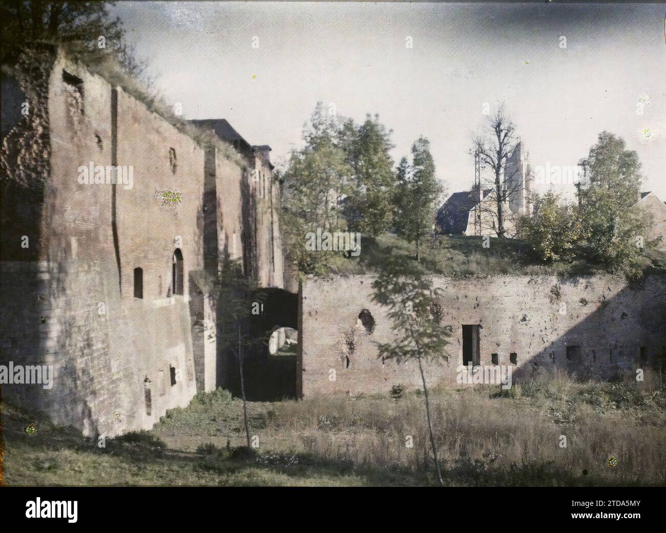 Péronne, France, First World War, Douve, Front, Fortress ...