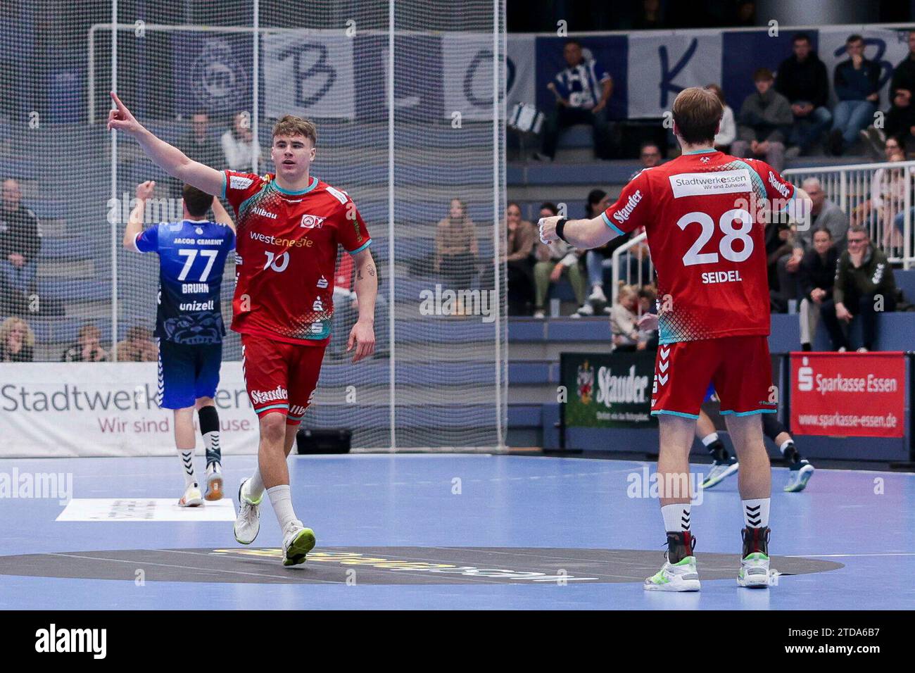Essen, Deutschland. 17th Dec, 2023. 17.12.2023, Handball, Saison 2023/ ...