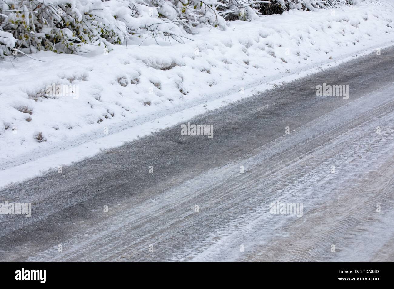 Blizzard conditions hi-res stock photography and images - Alamy