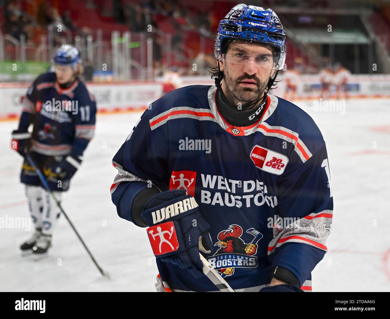 Hubert Labrie (Iserlohn Roosters, #16) beim Aufwaermen. Duesseldorfer ...