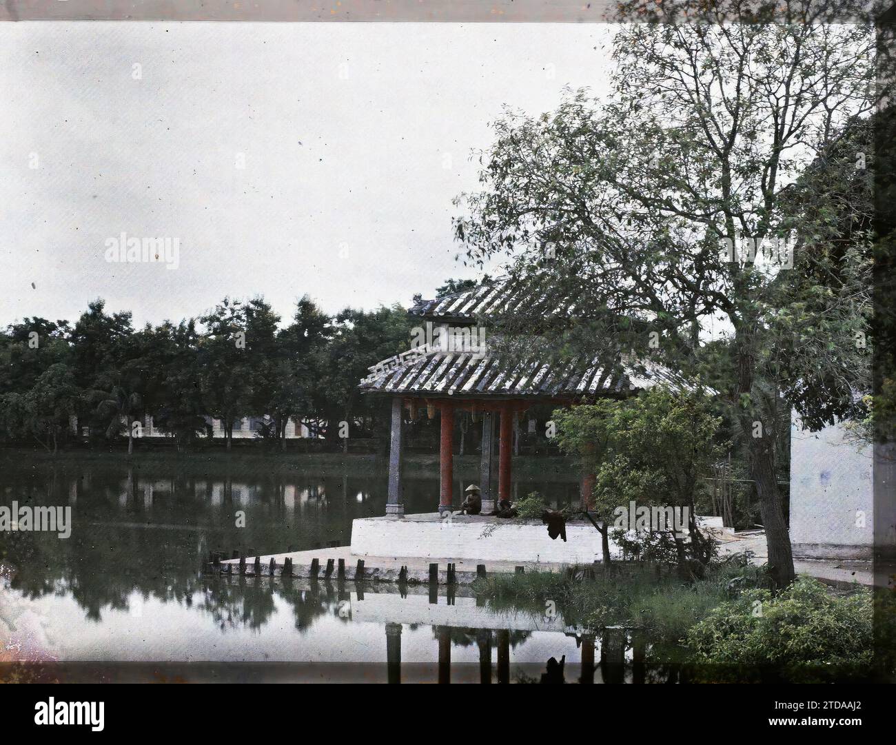 Little pagoda hanoi hi-res stock photography and images - Alamy