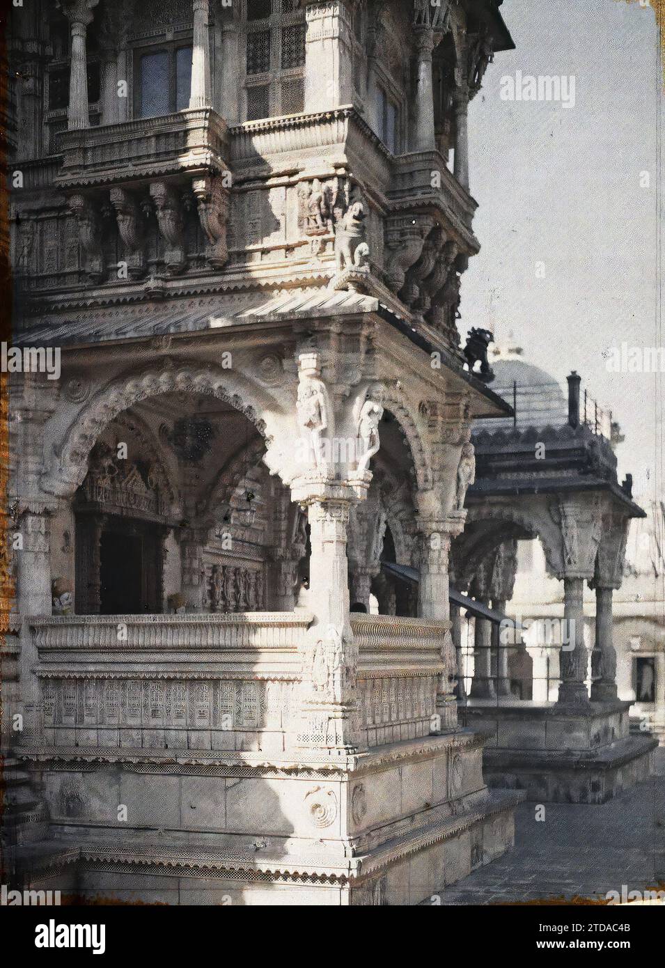 Hathi singh jain temple hi-res stock photography and images - Alamy