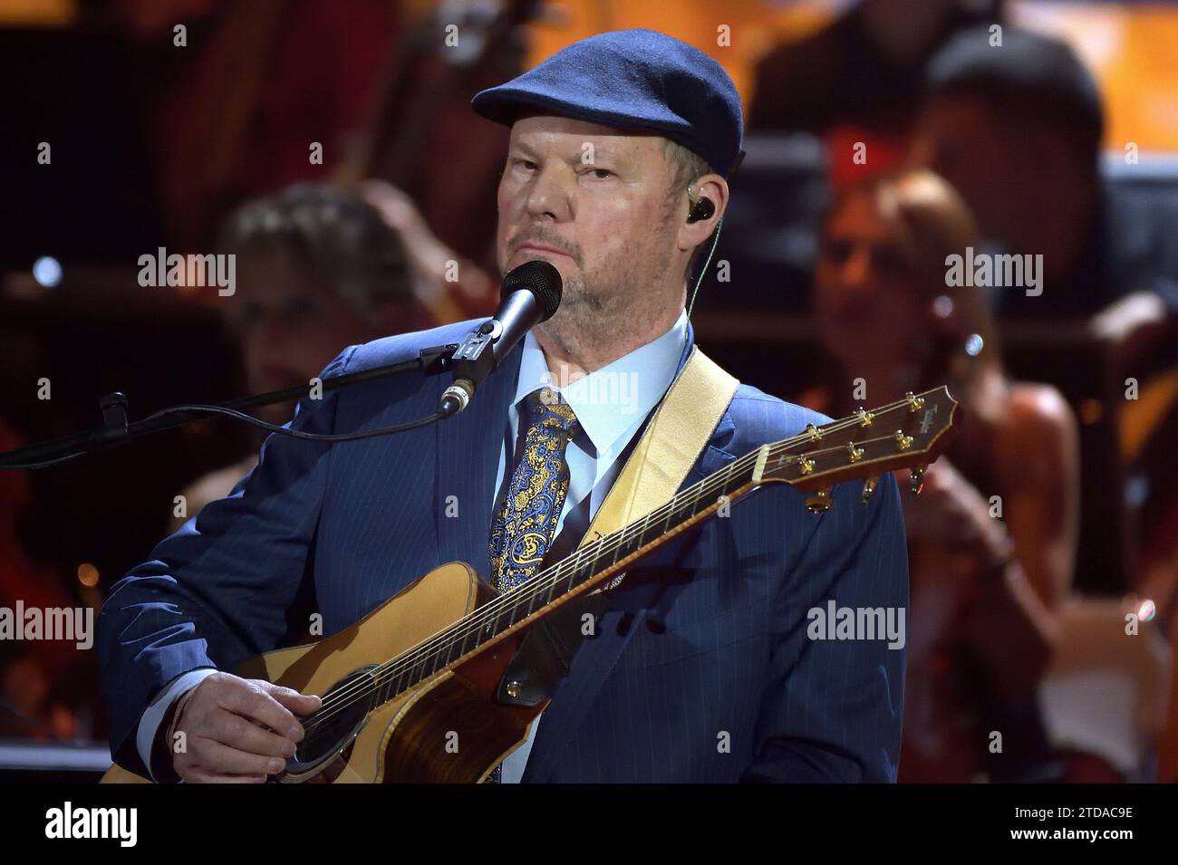 Christopher cross concert hi-res stock photography and images - Alamy