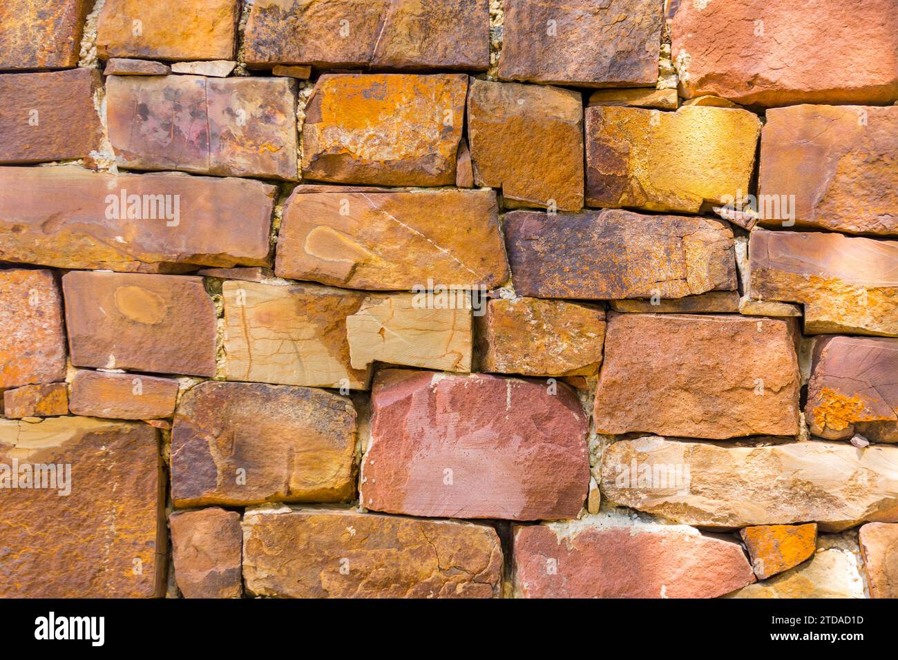 Irregular texture old stone hi-res stock photography and images - Alamy