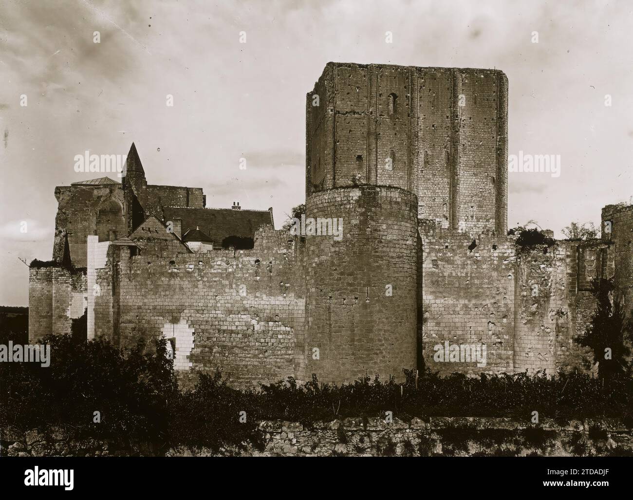 Archaeological vestige tower fortified architecture middle ages habitat ...