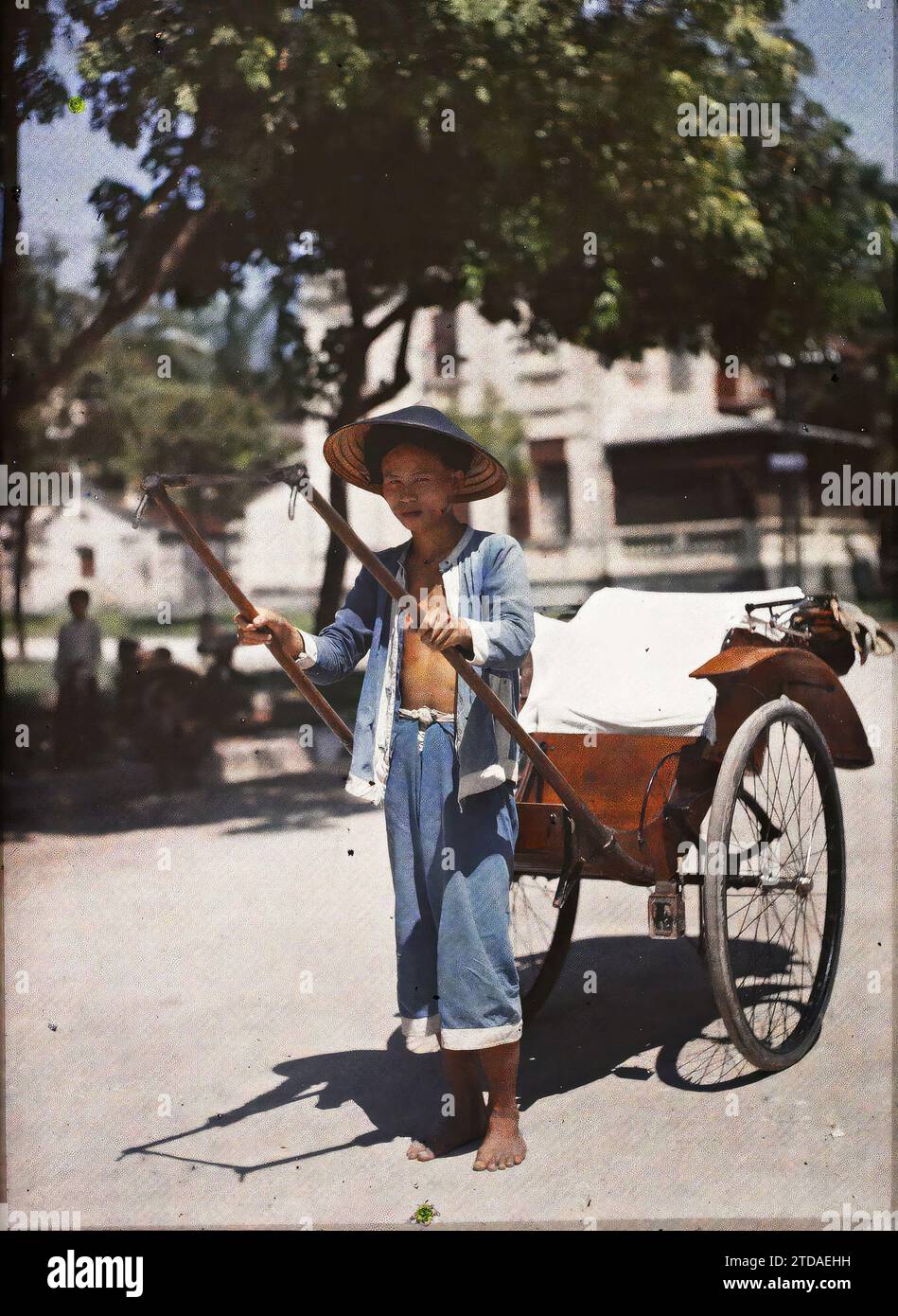 Hà-nôi, Hainoi Vietnam, Tonkin, Indochina A rickshaw with rubberized ...