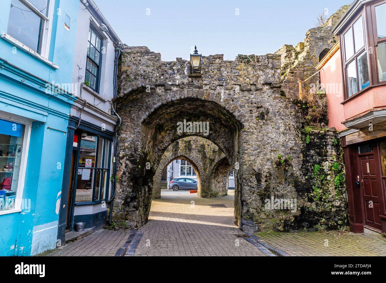 Tenby door hi-res stock photography and images - Alamy