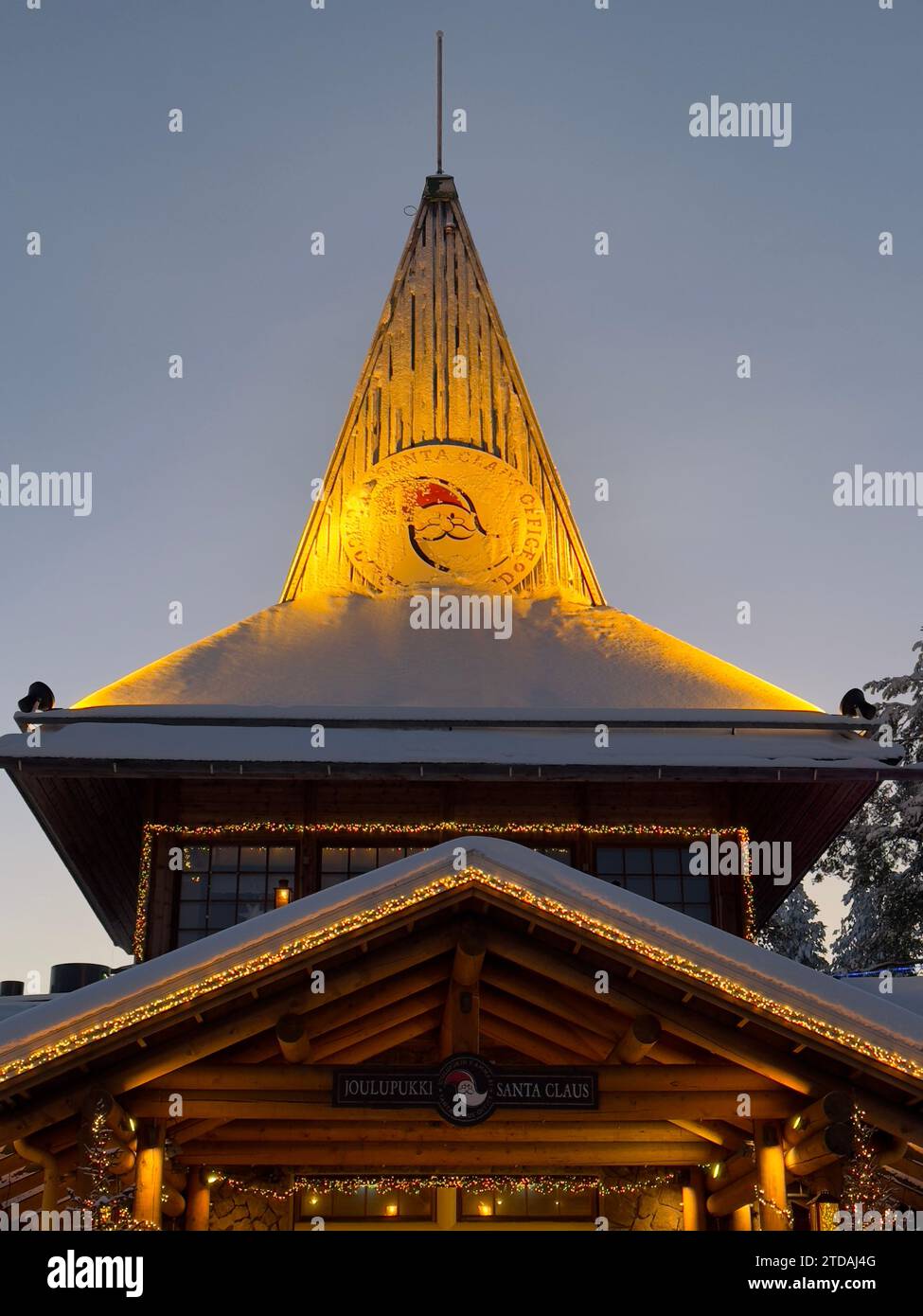 Igloo in Finalnd Stock Photo - Alamy