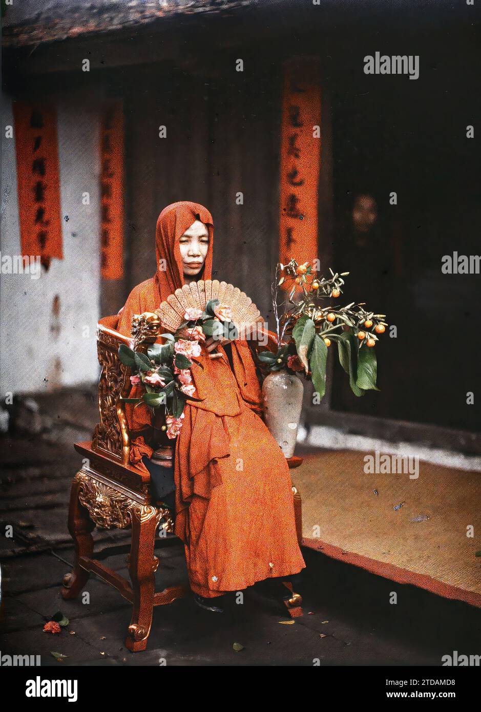 Tonkin, Indochina A priestess of the cult of the Three Worlds, Human ...