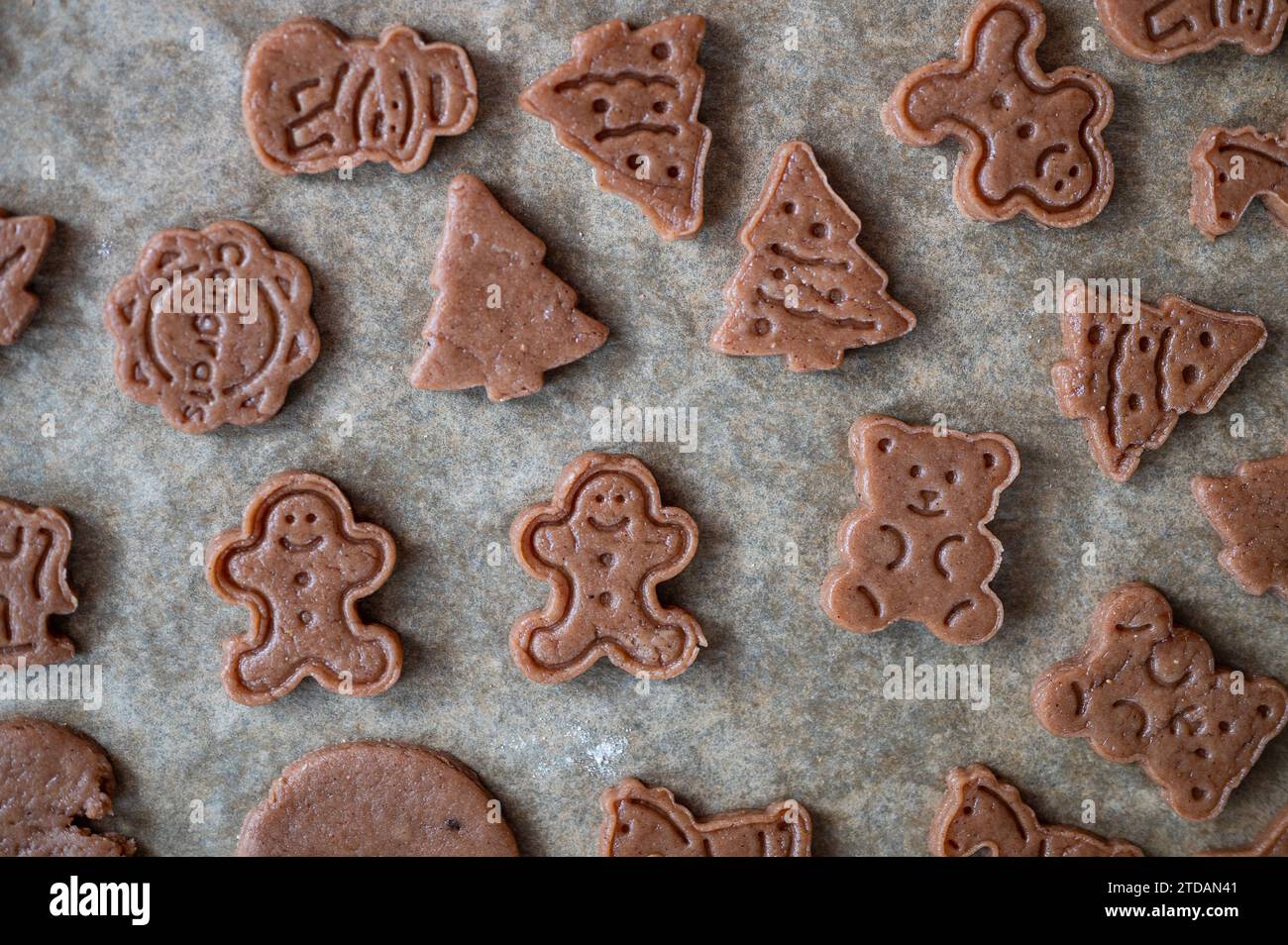 Homemade gingerbread making before Christmas Stock Photo - Alamy