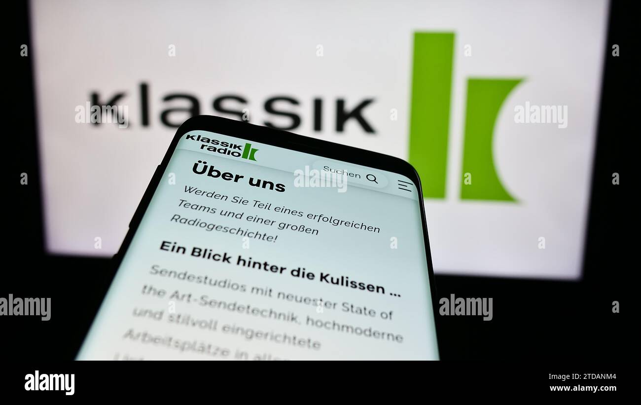 Klassik radio logo hi-res stock photography and images - Alamy