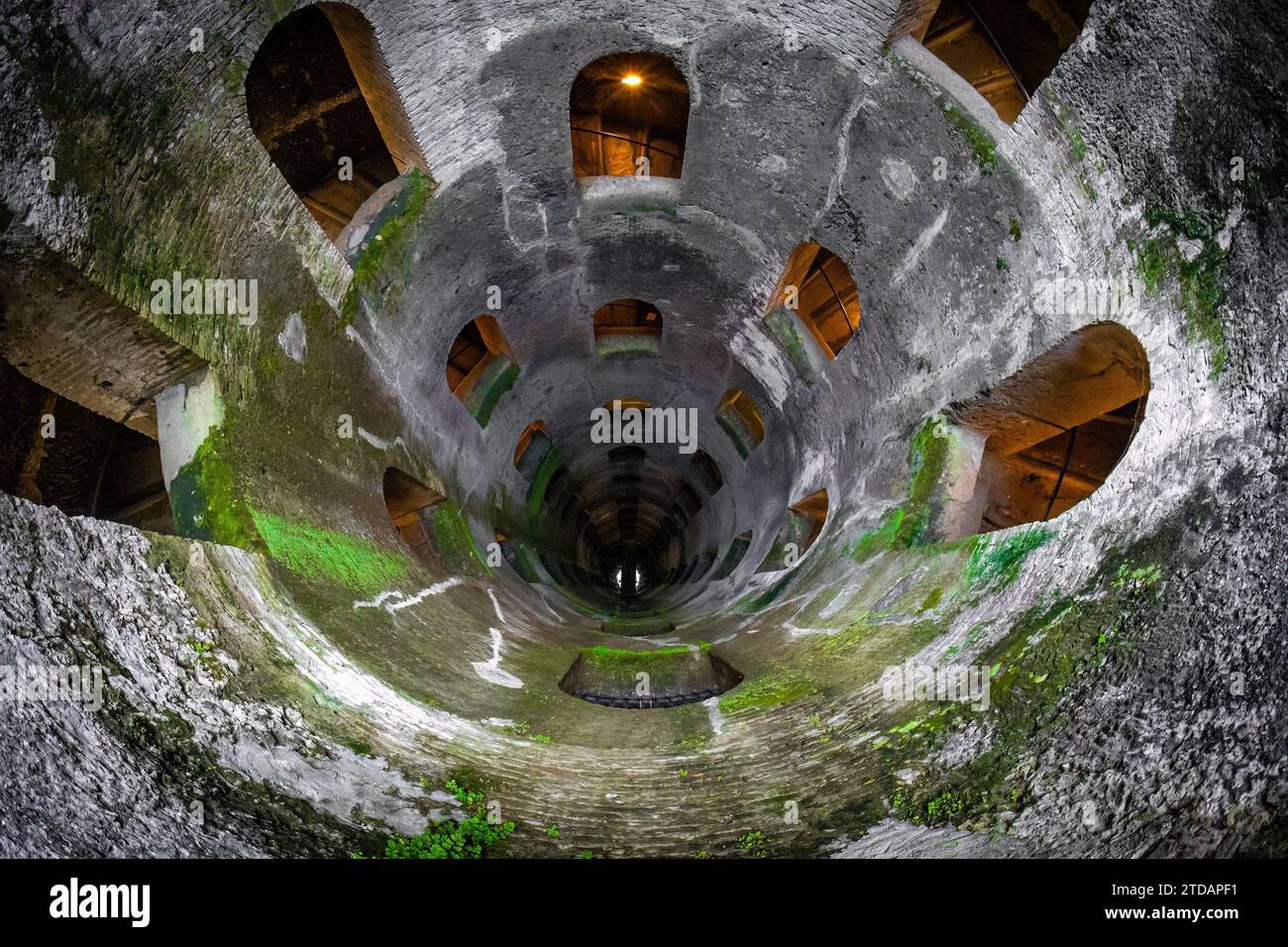 Saint patrick well hi-res stock photography and images - Alamy