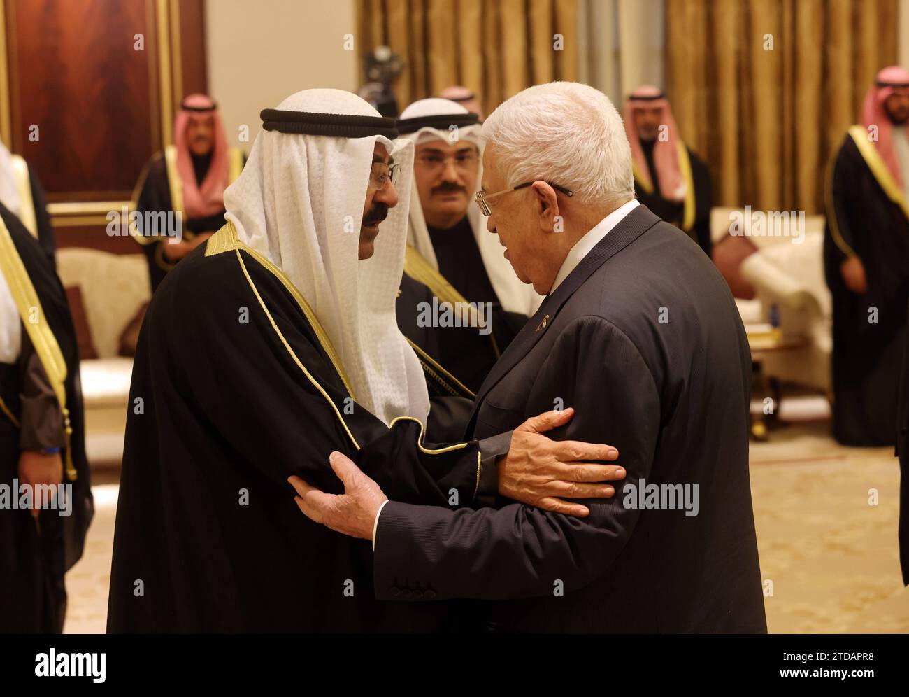 Palestinian president Mahmud Abbas offering his condolences to Kuwait s ...