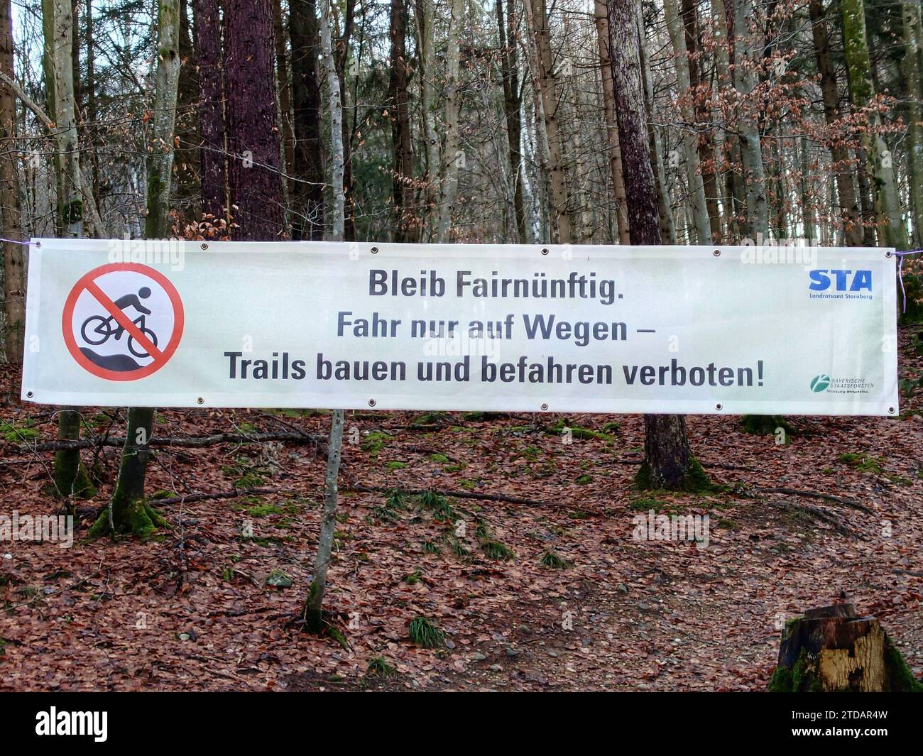 Gauting, Bavaria, Germany. 17th Dec, 2023. Banners hanging at the ...
