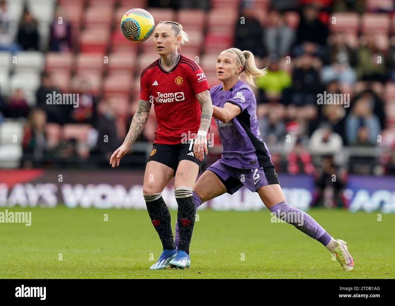Manchester united v liverpool fc hi-res stock photography and images ...