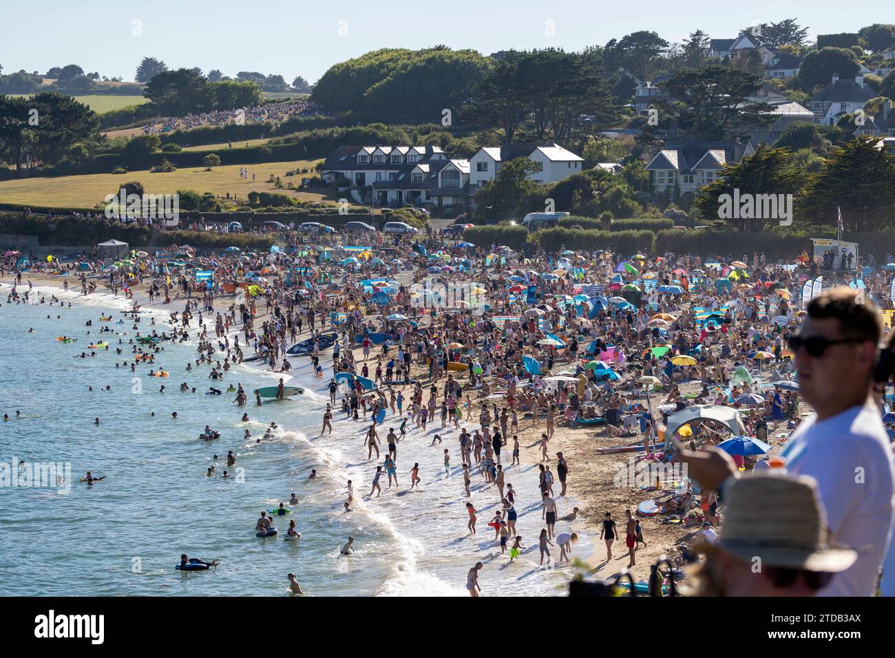 Crowds people swimmers enjoy hi-res stock photography and images - Alamy