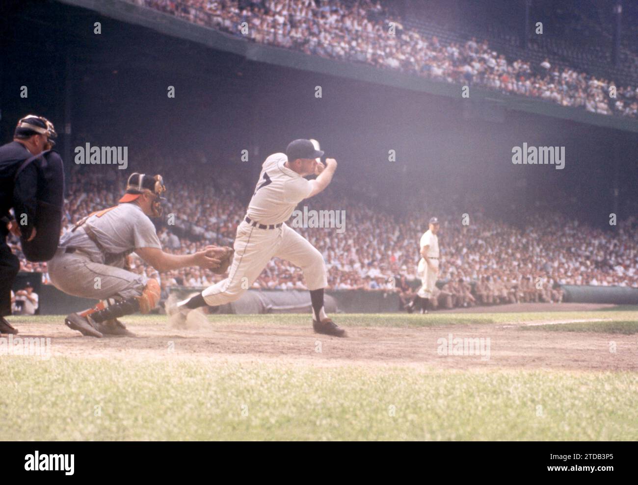 DETROIT, MI - JUNE 28: Harvey Kuenn #7 of the Detroit Tigers swings at ...