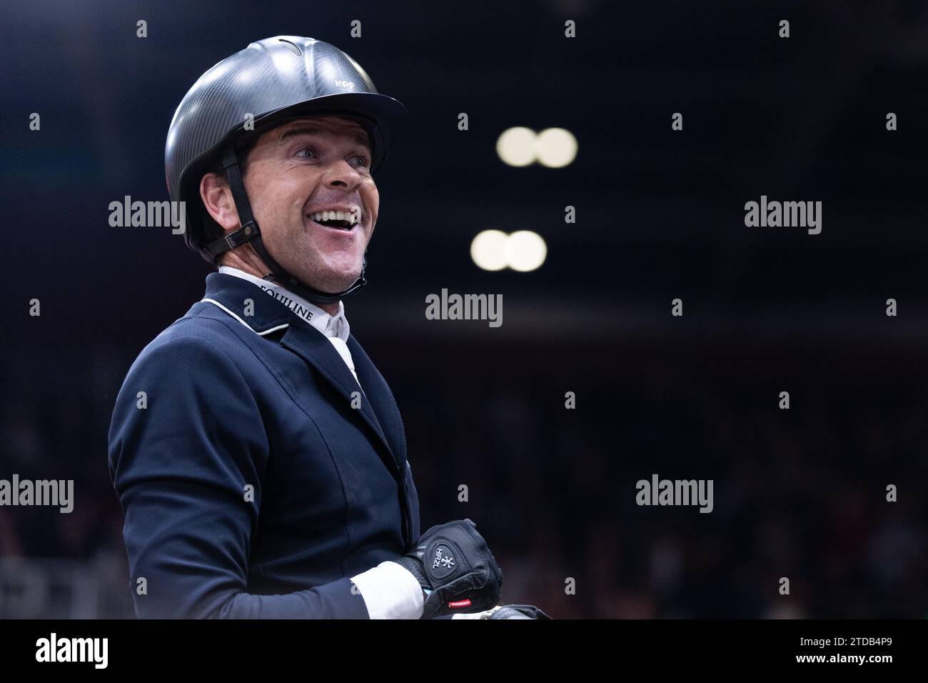 London, UK. December 17, 2023. Conor Swail of Ireland with Casturano ...