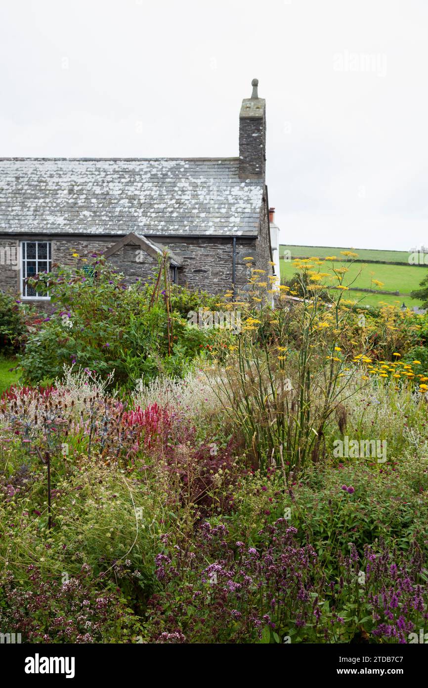 Cottage and Garden. Cregneash, Isle of Man, UK Stock Photo - Alamy