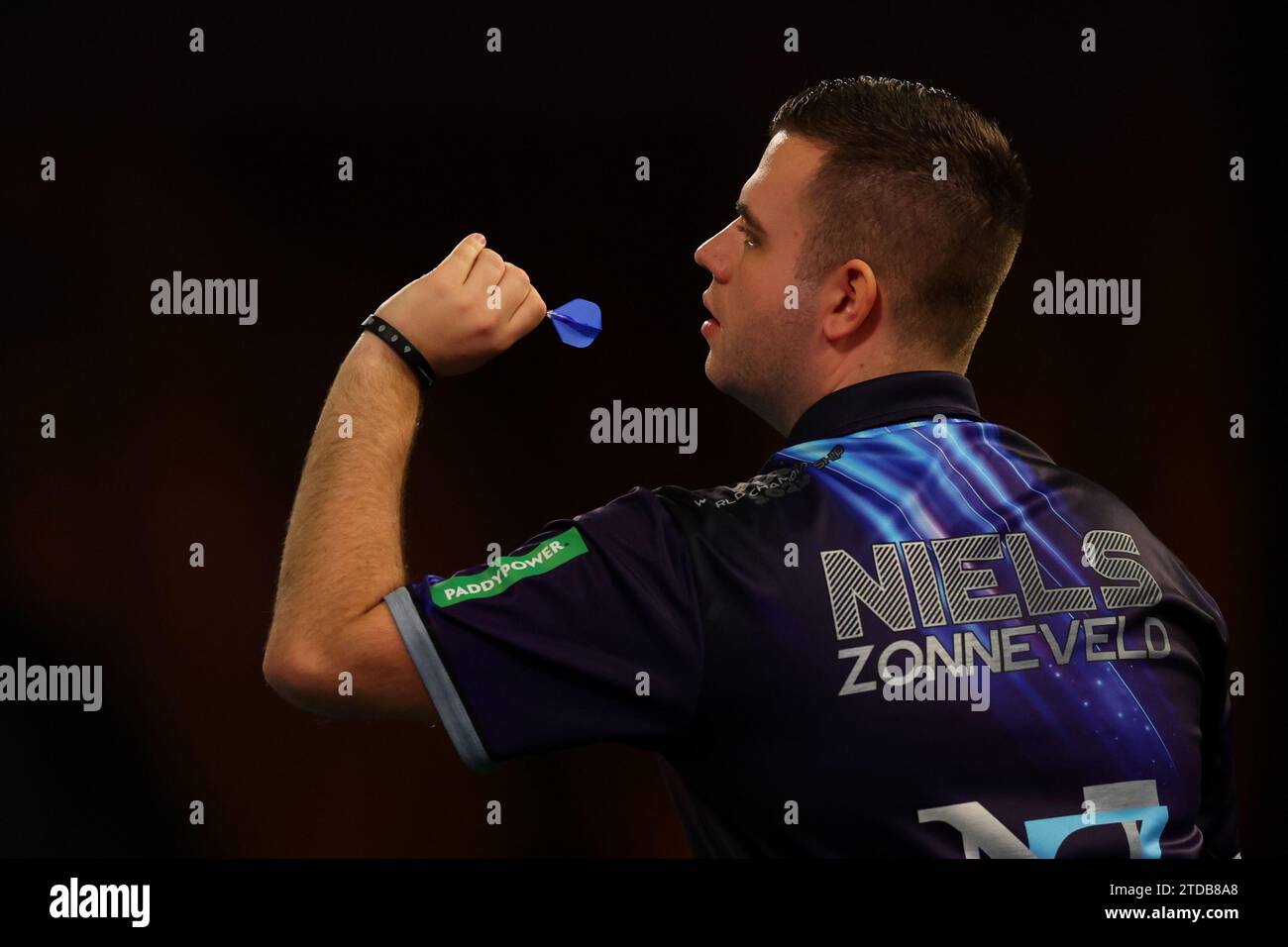 Alexandra Palace, London, UK. 17th Dec, 2023. 2023/24 PDC Paddy Power ...