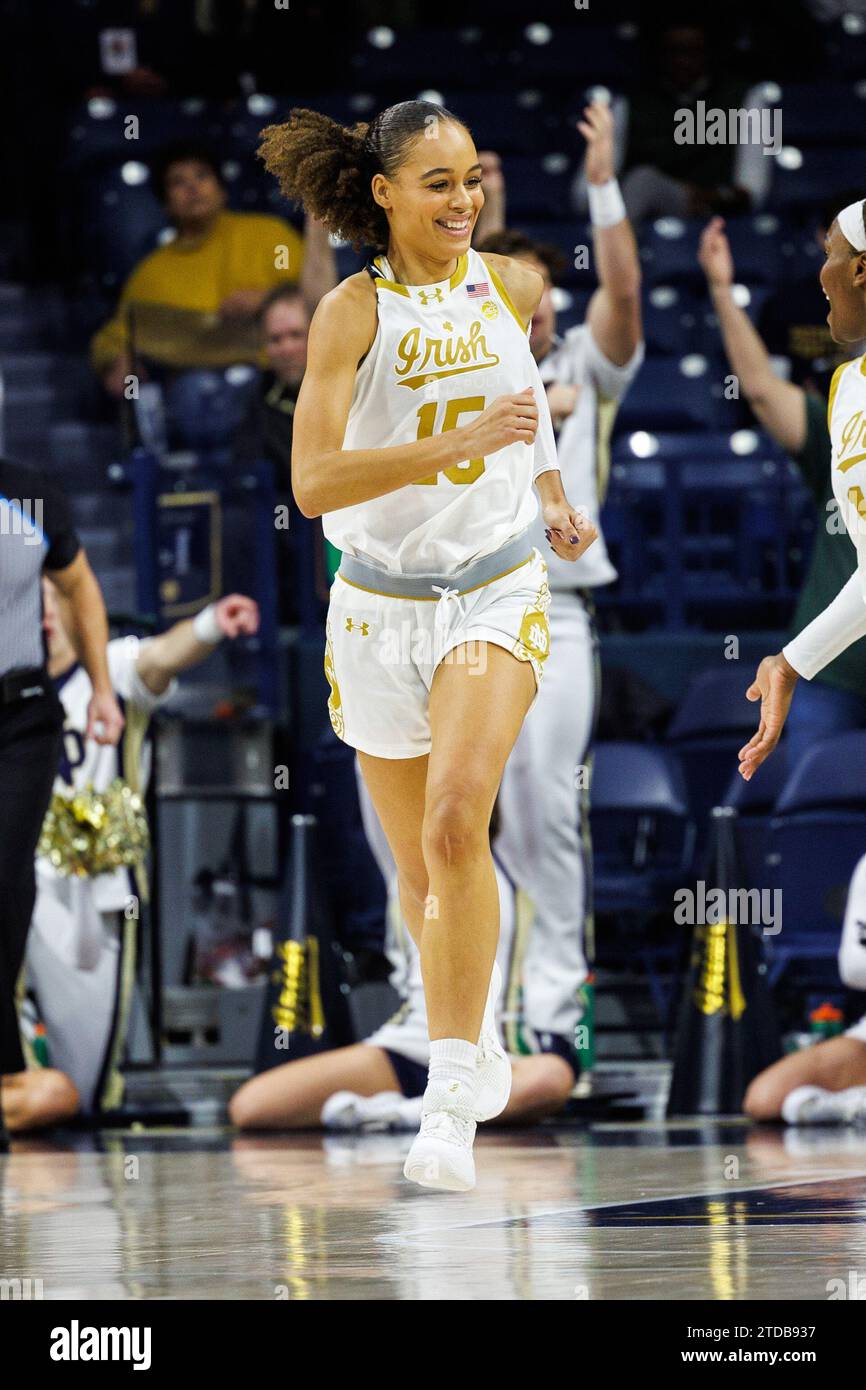 South Bend, Indiana, USA. 17th Dec, 2023. Notre Dame forward Natalija ...