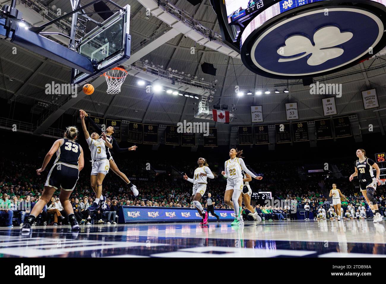 South Bend, Indiana, USA. 17th Dec, 2023. A general remote camera view as Notre Dame guard ...