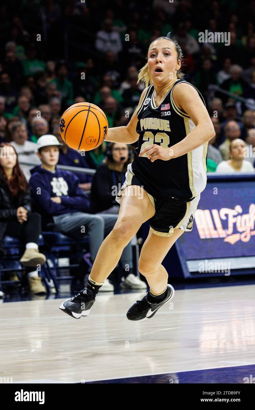 South Bend, Indiana, USA. 17th Dec, 2023. Purdue guard Abbey Ellis (23 ...