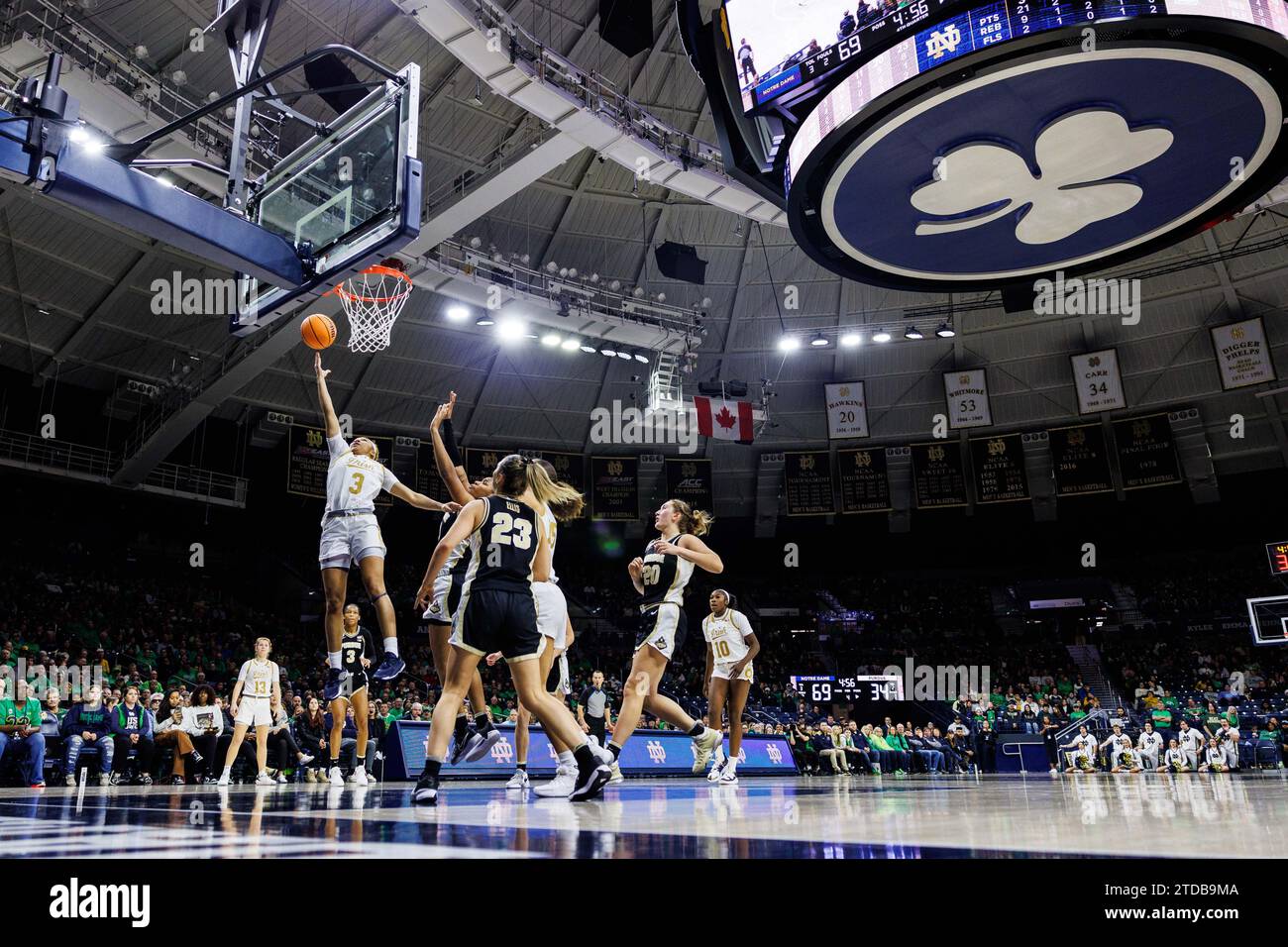 South Bend, Indiana, USA. 17th Dec, 2023. A general remote camera view as Notre Dame guard ...