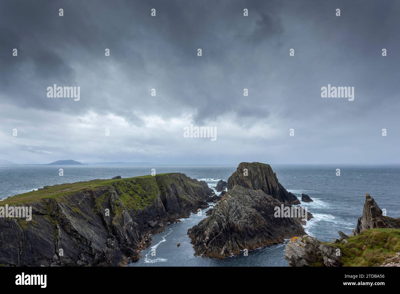 Ireland county donegal donegal coast cliffs hi-res stock photography ...