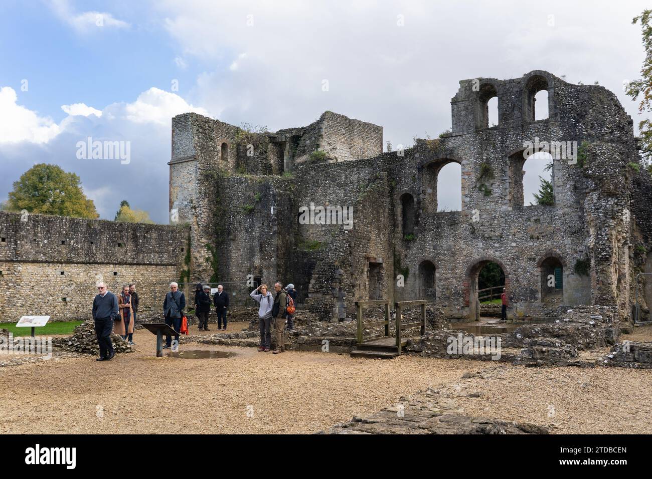 Visitors at the ruined remains of Wolvesey Castle (Old Bishop's Palace ...